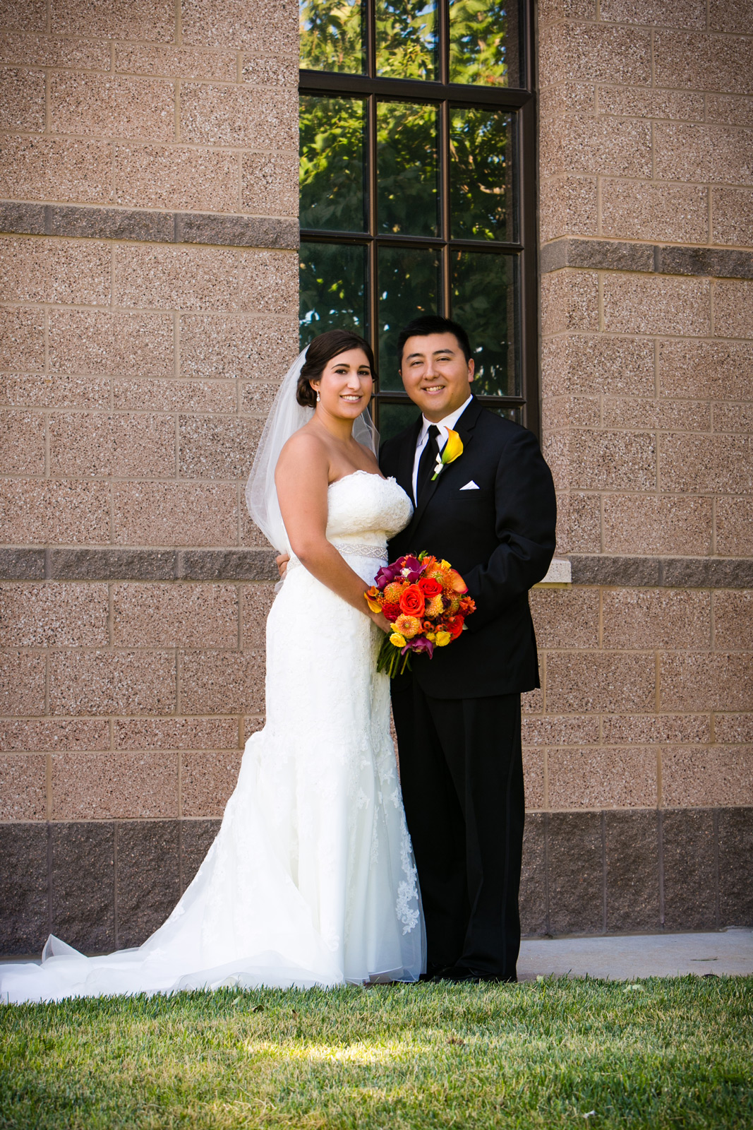 Bride and groom posing outside church - Mountain View Photo | Denver ... Bride and groom posing outside church - Mountain View Photo | Denver ...